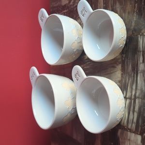 Rae Dunn | Accents | Bakehouse Gingerbread Man Measuring Cup Set ...